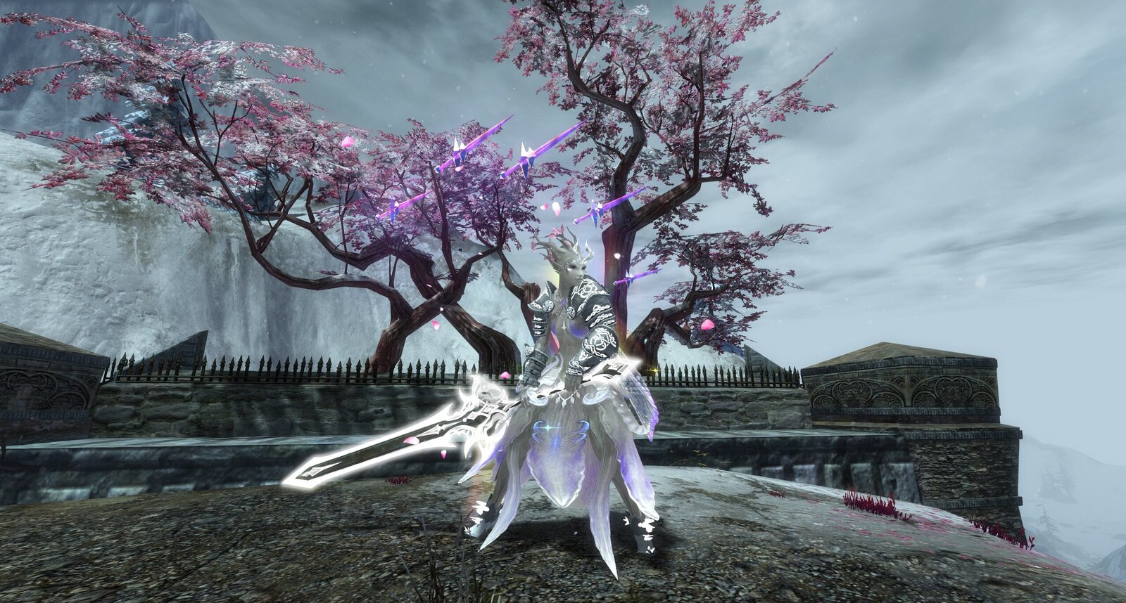 Inzra (1/4) - front - Fashion Week: GWAMM - Guild Wars 2 Forums