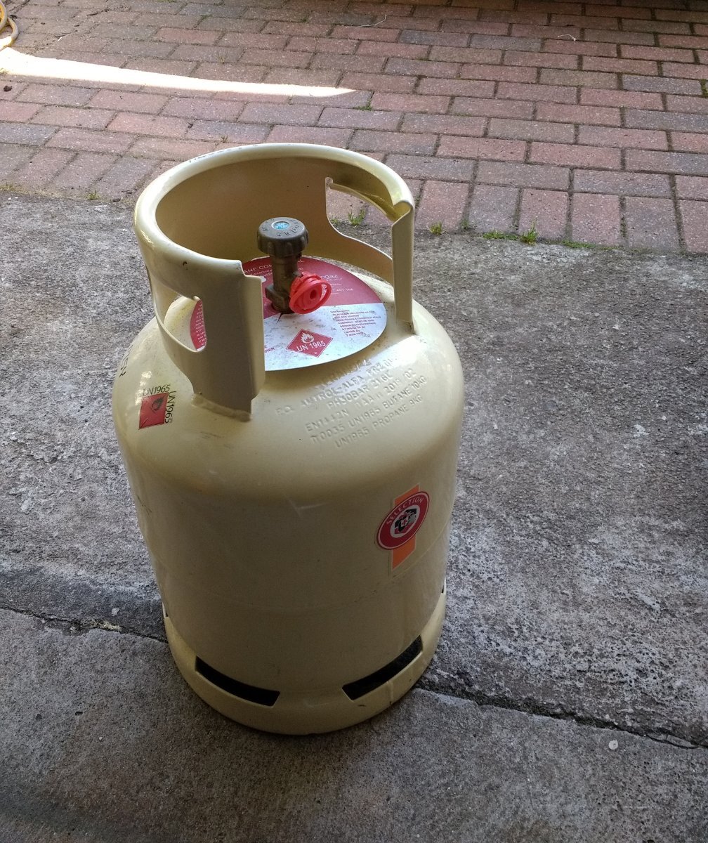Gas in France from calor to french gas. - Motorhome Matters - Out ...