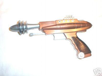 Pyrotomic Disintegrator Auction - SPACE GUNS - Alphadrome | Home of the ...