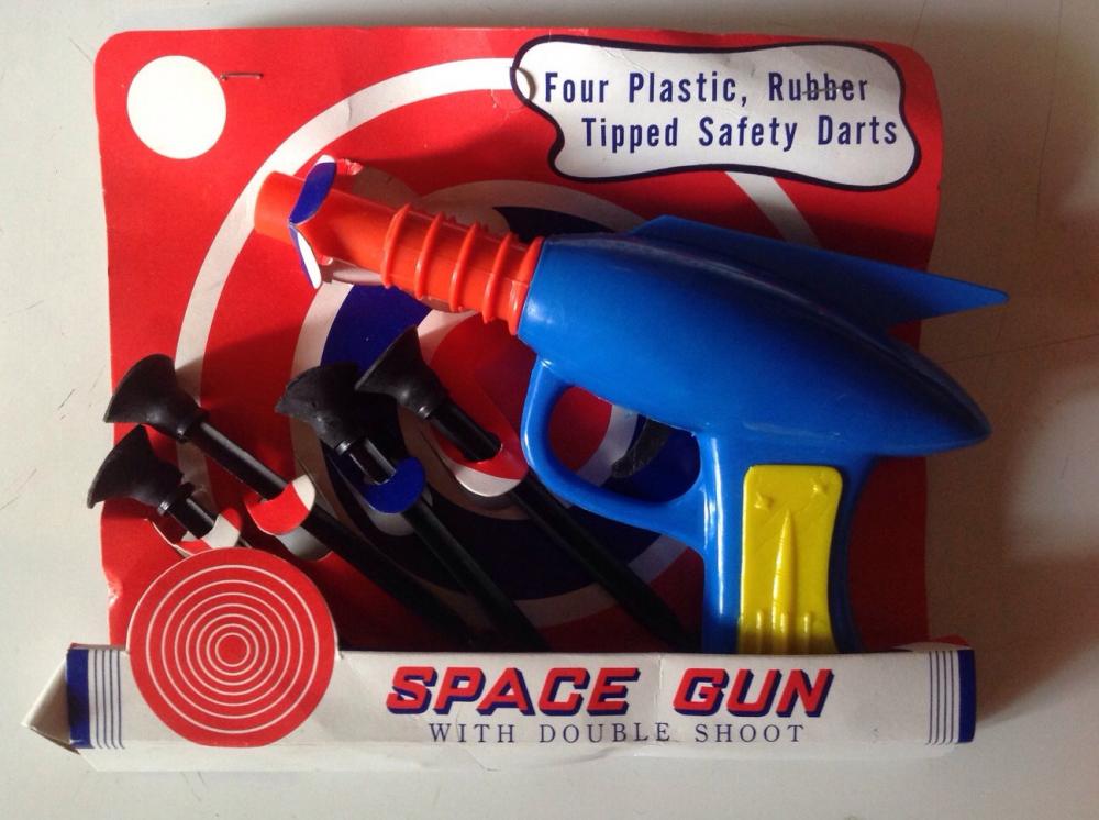 Great Little Space Dart Gun Great Graphics - SPACE GUNS - Alphadrome ...