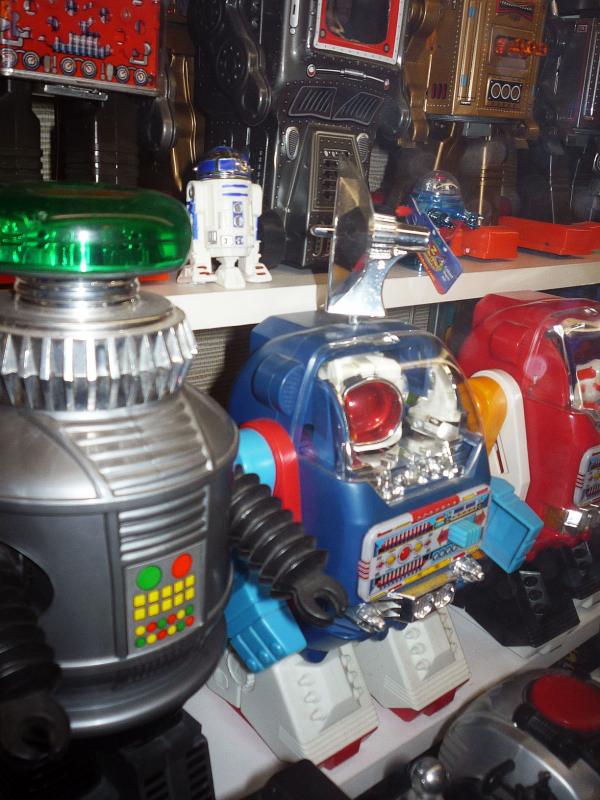 Razer Spaceman / Super Space Attacker - Page 2 - ROBOT TALK ...