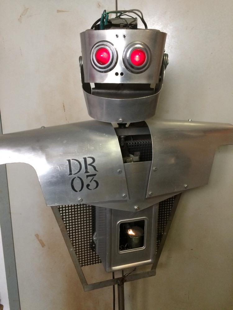 Underground French robot .Low tech machine . - ROBOT & SPACE ART ...