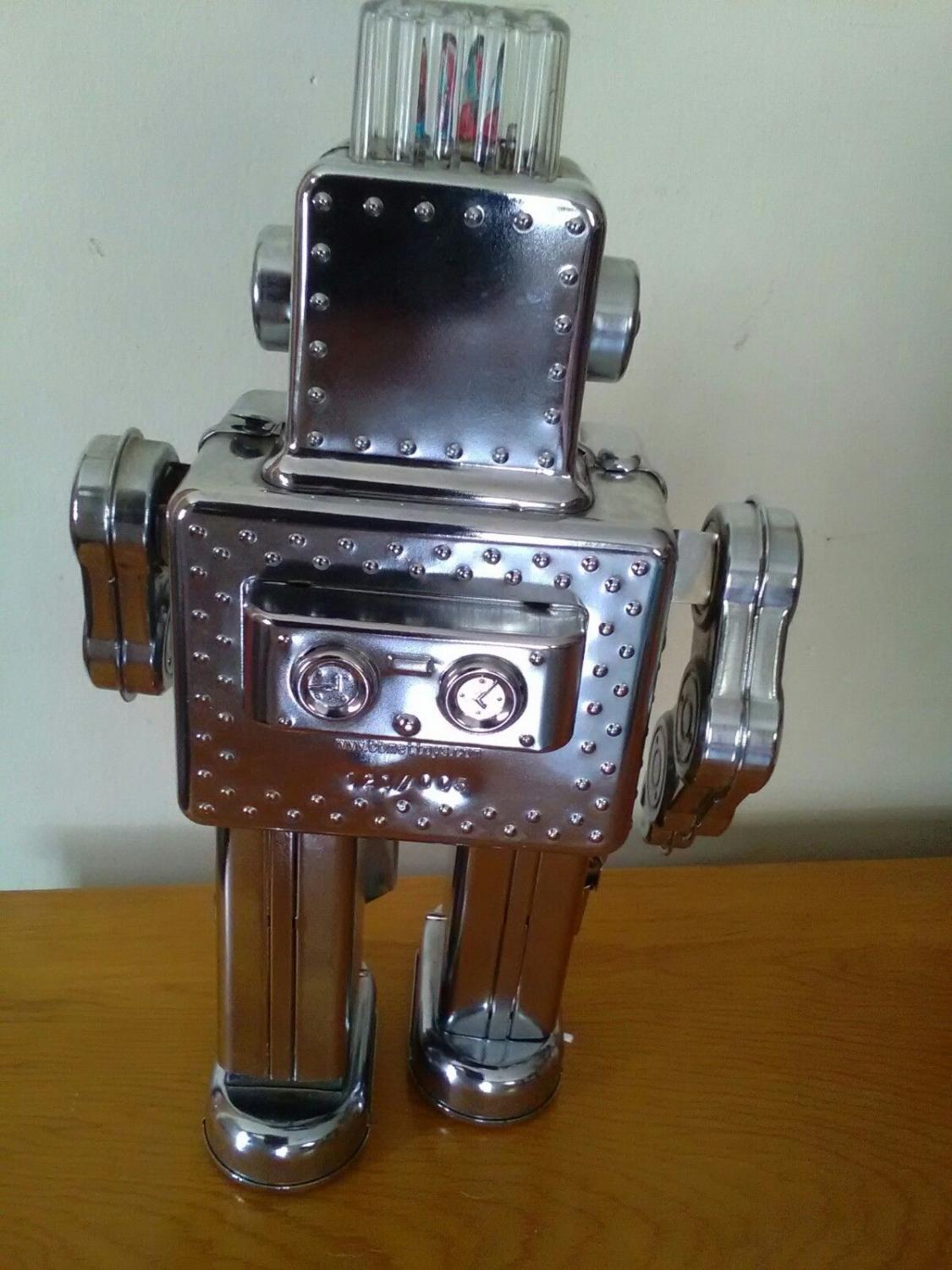 Comet Toys Chrome Smoker - ROBOT TALK - Alphadrome | Home of the Robots ...