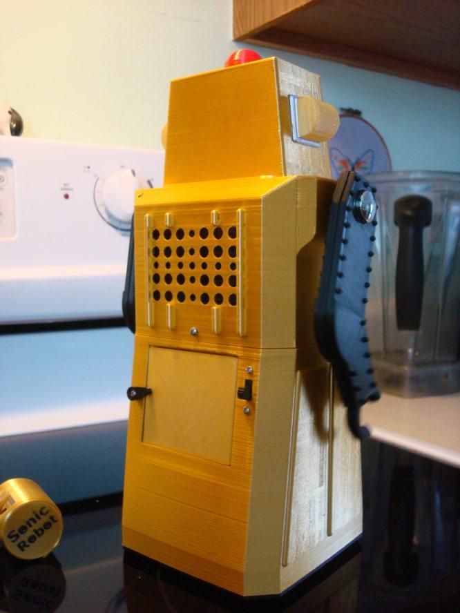 Golden Sonic Robot build - 3D PRINTED ROBOTS - Alphadrome | Home of the ...