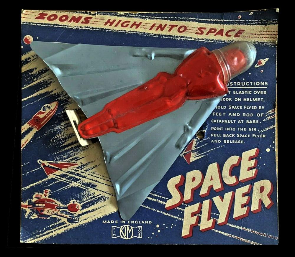 SPACE FLYER - SPACE PLASTIC - Alphadrome | Home of the Robots | brought ...