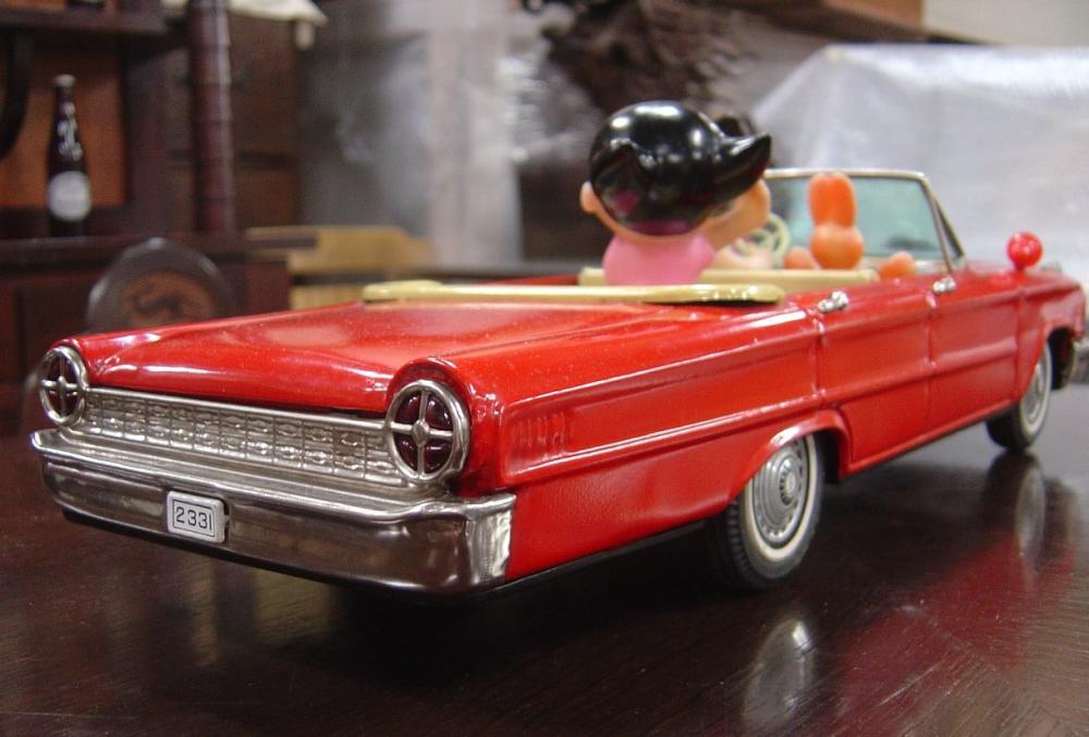 Astro Boy Parade Car by Asakusa - Should I ? - ROBOT TALK - Alphadrome ...