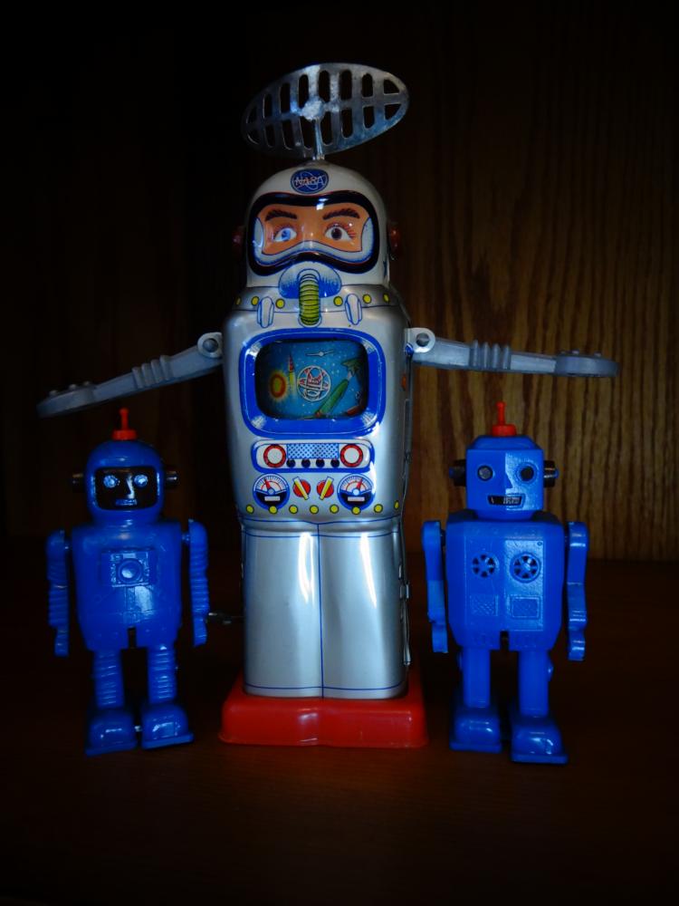 Yochan and Delchan! - ROBOT TALK - Alphadrome | Home of the Robots ...