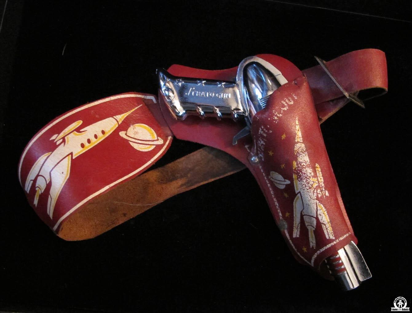STRATO SCOUT GUN AND HOLSTER SET - MAKER? - USA - Toy Database ...
