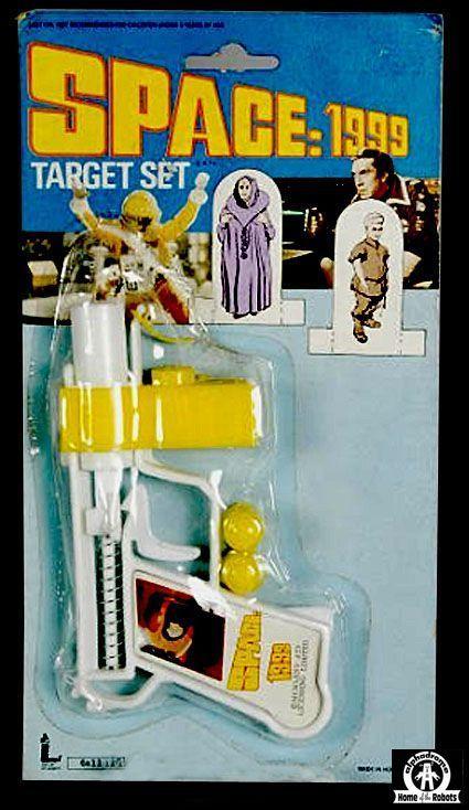SPACE 1999 TARGET SET - HONG KONG - Toy Database - Alphadrome | Home of ...
