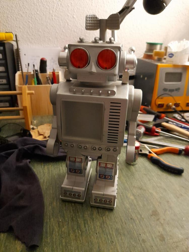 Korean robot - NEW TO THE MARKET ROBOTS - Alphadrome | Home of the ...