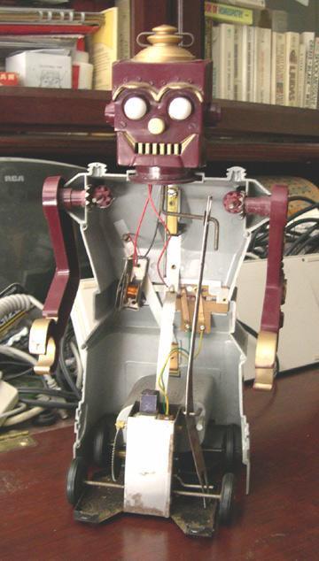 Marx Electric Robot & Son - ROBOT TALK - Alphadrome | Home of the ...