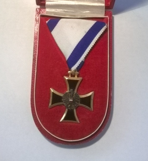 MansfieldTerrier - Gentleman's Military Interest Club