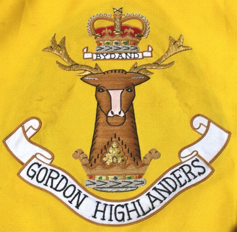 Gordon Highlanders Pipe Banner - Great Britain: Militaria: Badges ...