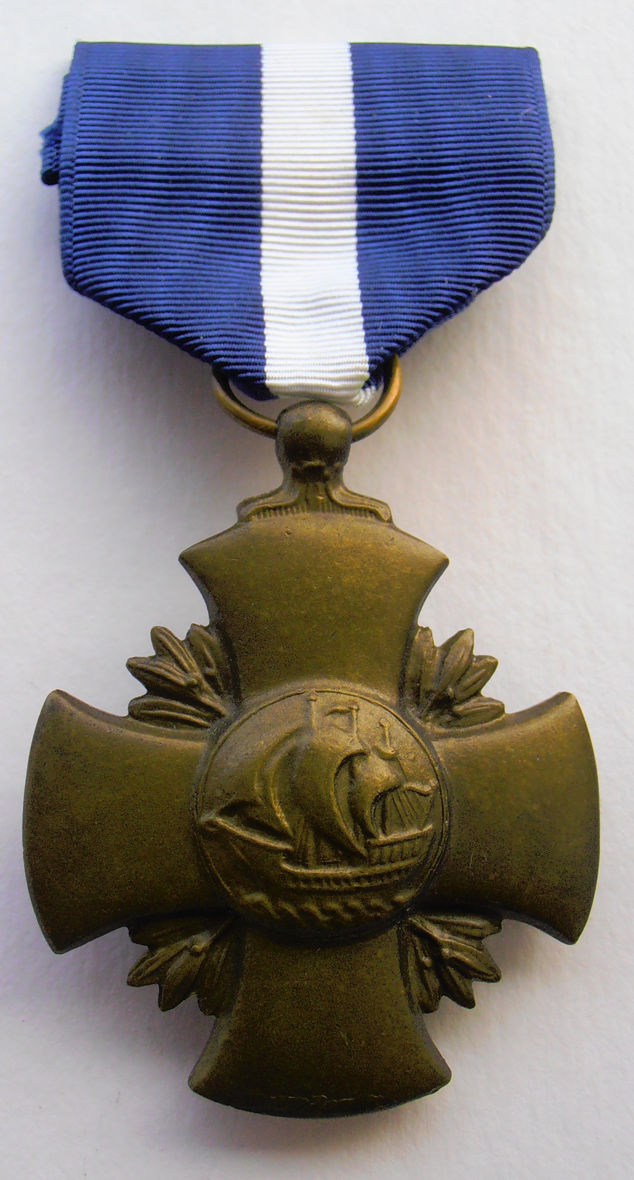 US NAVY CROSS - United States of America - Gentleman's Military ...