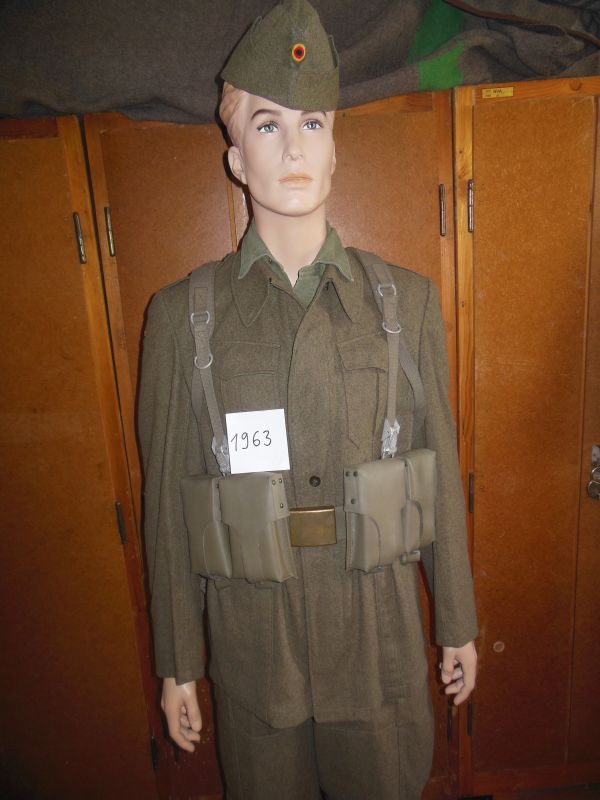 Bundeswehr combat uniform and equipment from 1956-1970 - Germany: Post ...