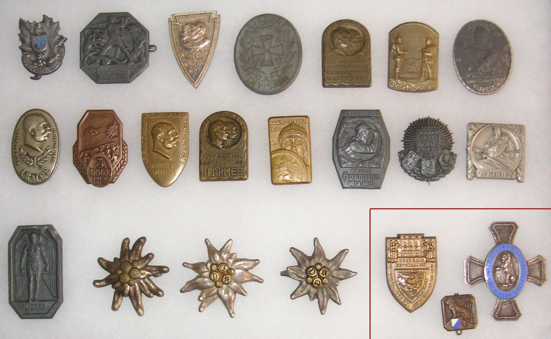 Bavarian Cap Badge? - Germany: Imperial: Uniforms, Headwear, Insignia ...