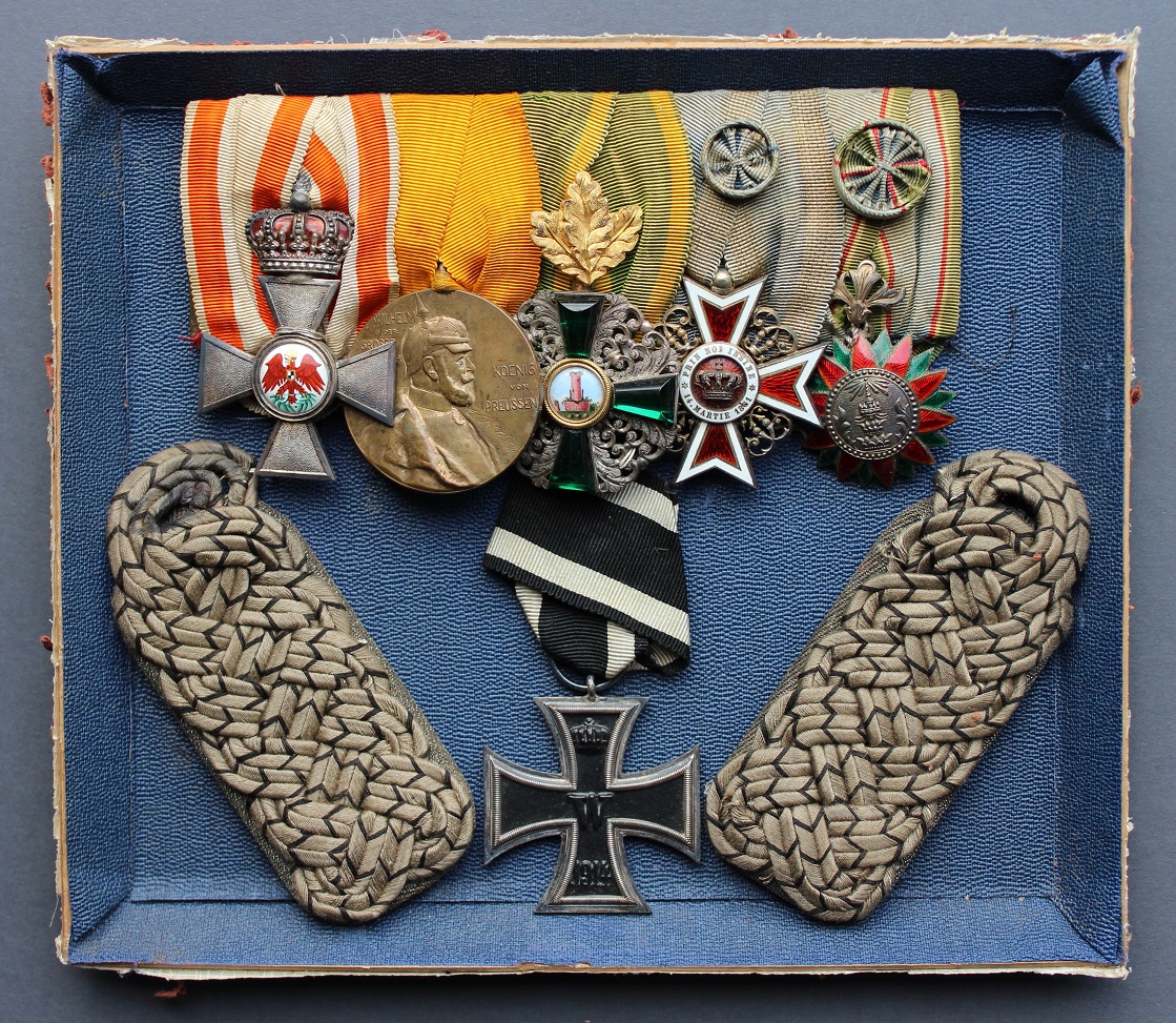 imperial miniature group ... owner??? - Germany: Imperial: The Orders ...
