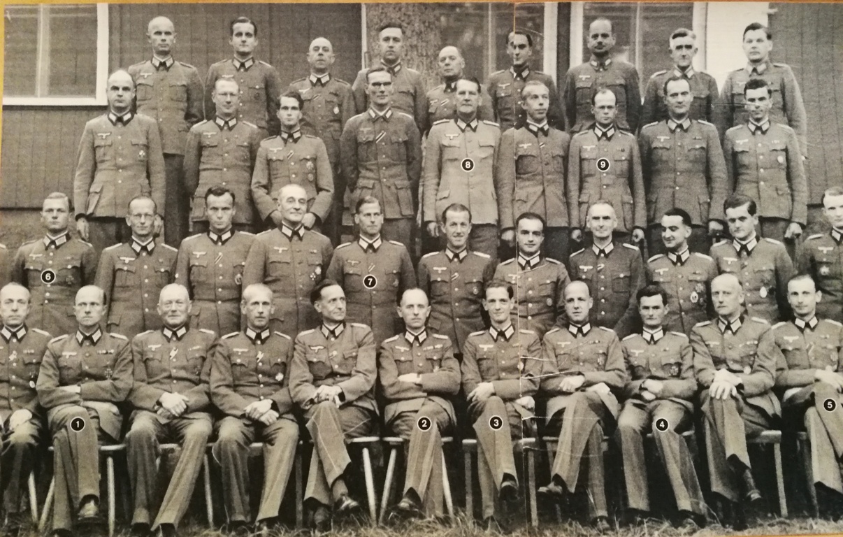 Which officers? - Germany: Third Reich: Research, Documentation ...