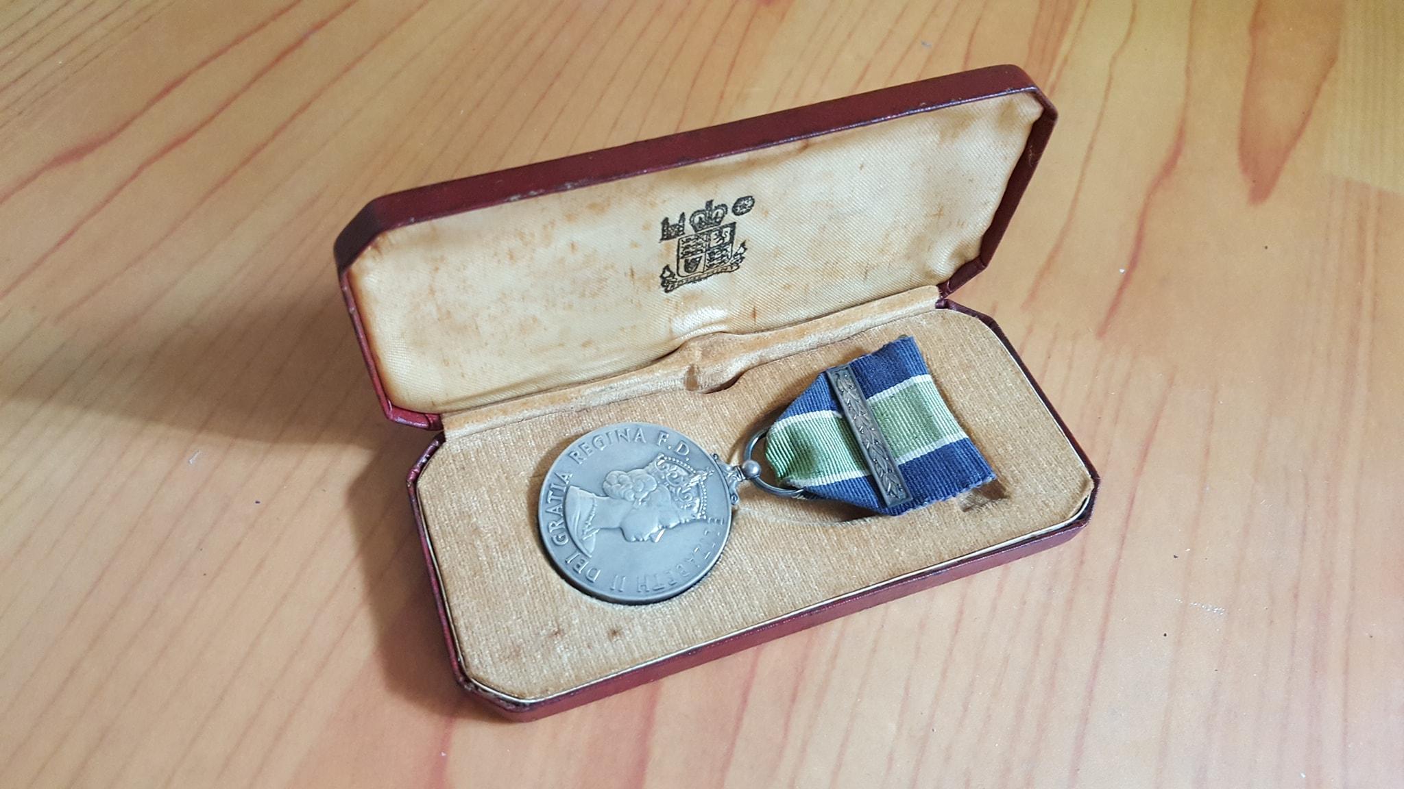 rhkp - Gentleman's Military Interest Club