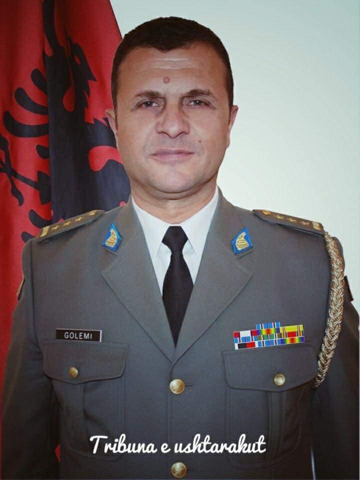 Albanian military uniforms - Southern European & Balkan States ...