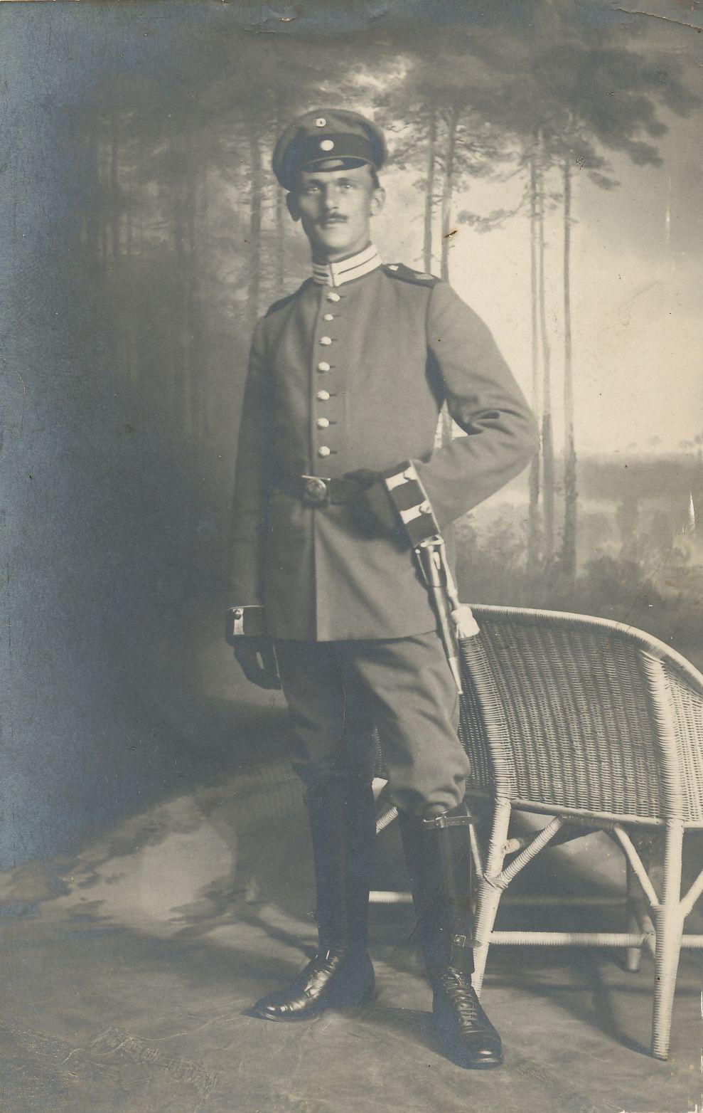 difficult uniform question..... - Germany: Imperial: Uniforms, Headwear ...