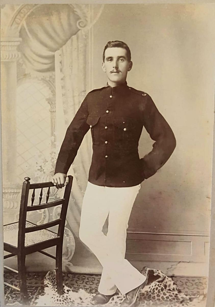 Boer war uniform? - Great Britain: Militaria: Badges, Uniforms ...