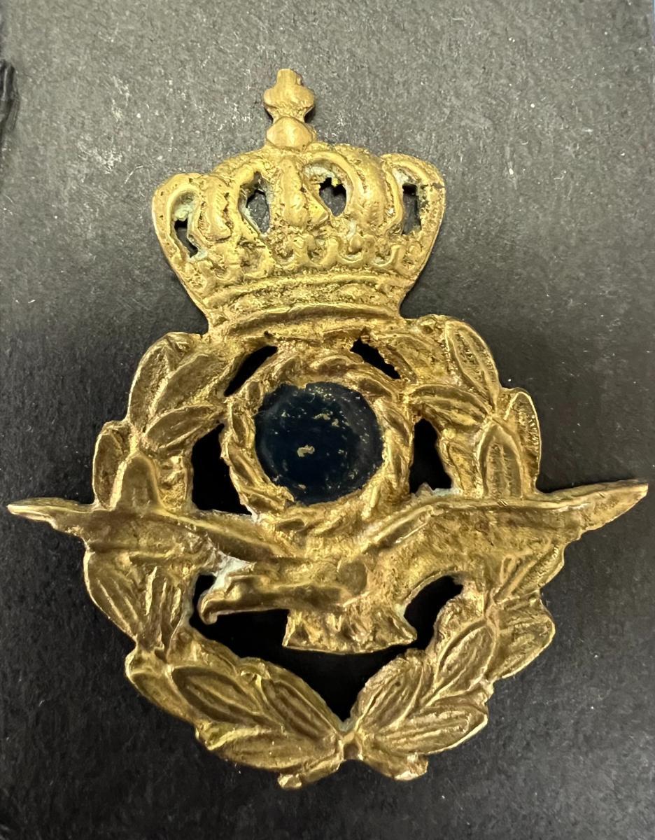 HELP with greek RAF hat - Great Britain: Militaria: Badges, Uniforms ...