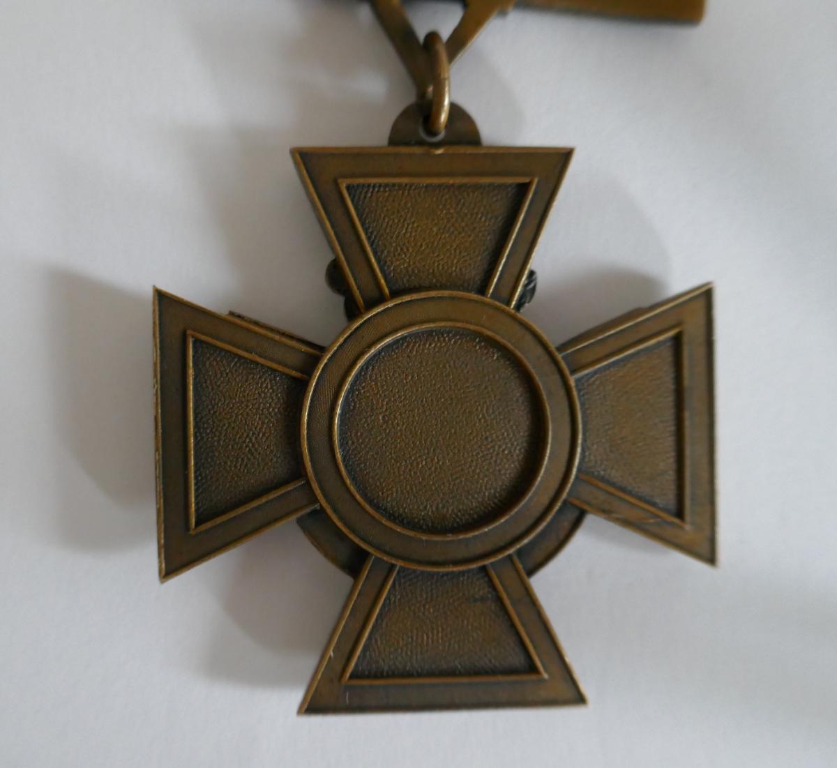 Victoria Cross original, copy or replica? - Great Britain: Orders ...