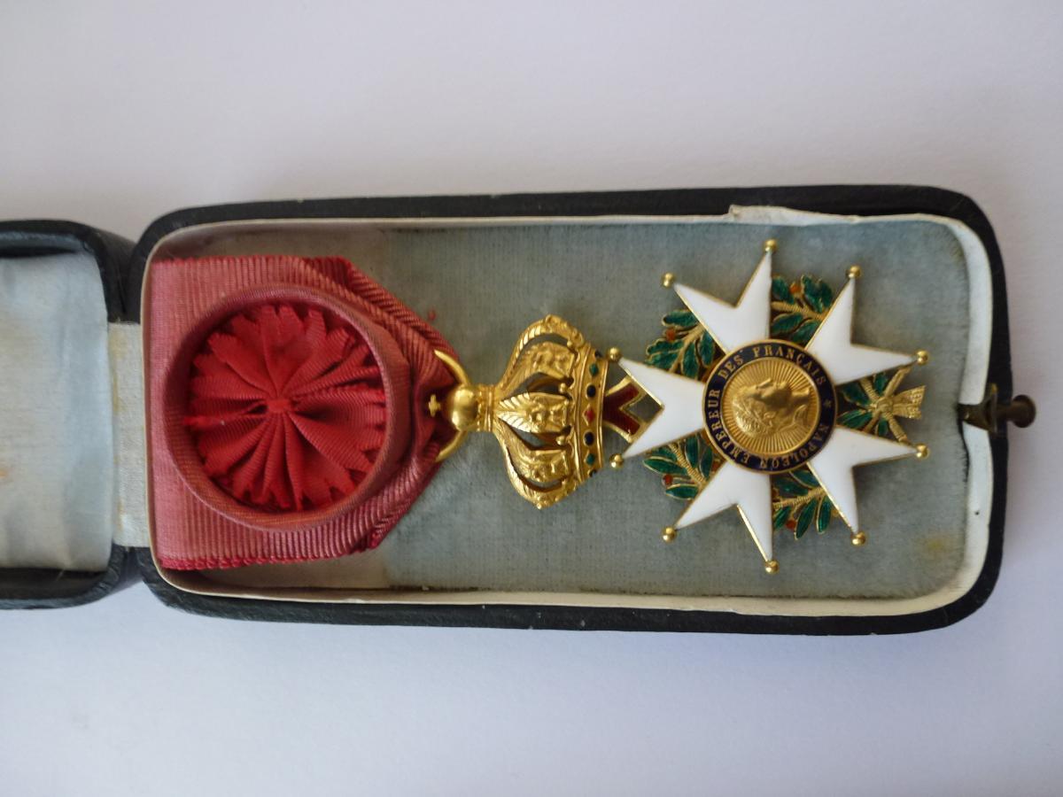 Second Empire Legion of Honour Boxes - France - Gentleman's Military ...