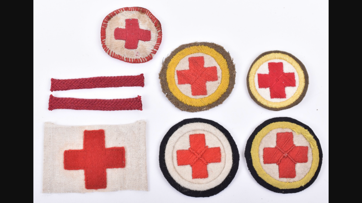 WW1 Military Uniform Identification? Red Cross? - Great Britain ...