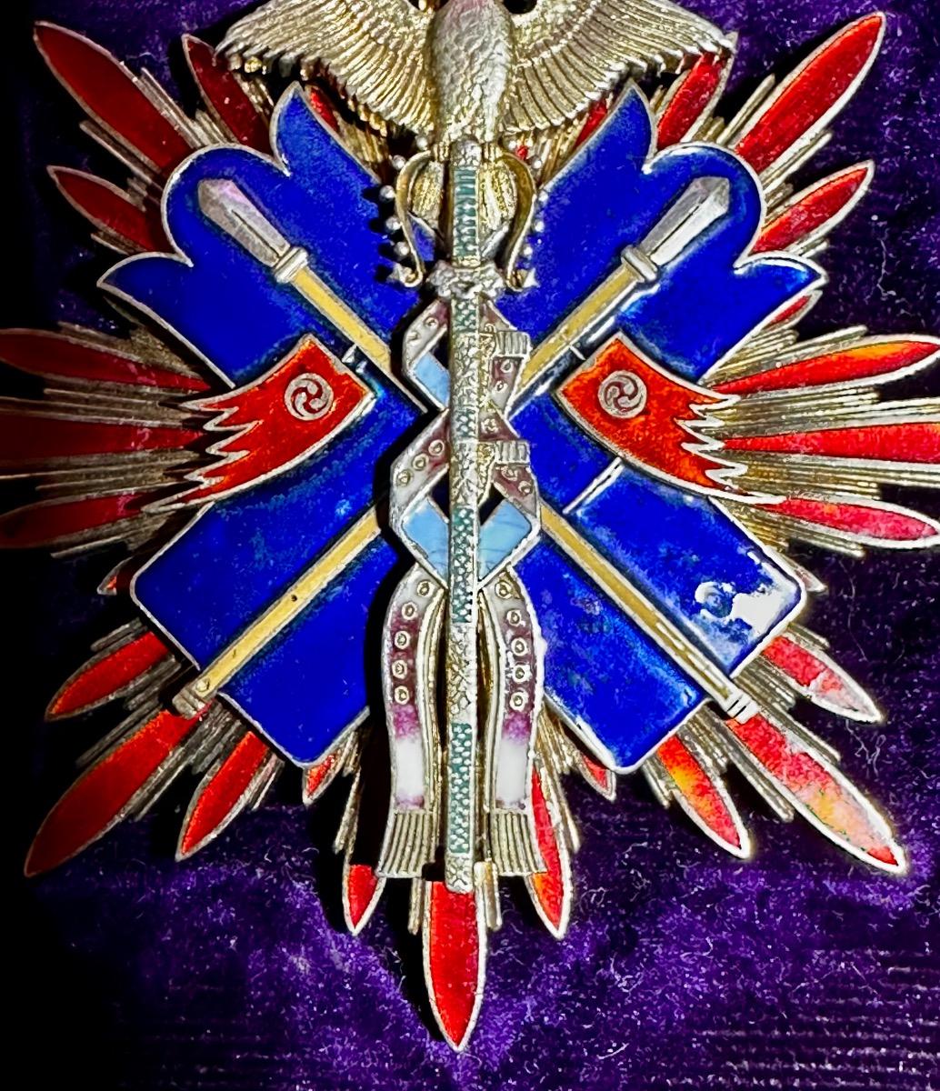 Meji period 3rd class Kite order - Japan - Gentleman's Military ...