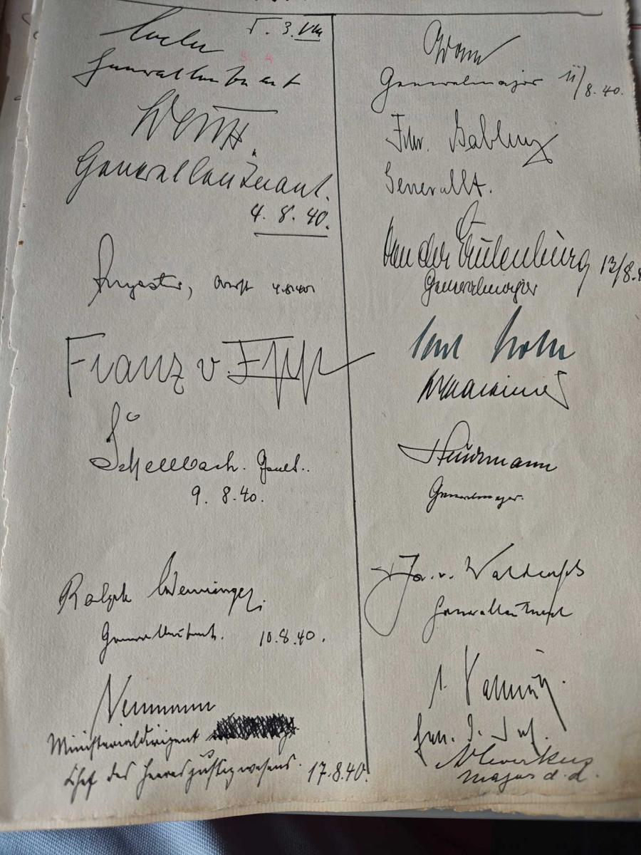 Unidentified German WW2 Officials and Military signatures - Germany ...