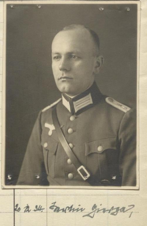 Gierga, Martin - Germany: All Eras: Signature Database - Gentleman's ...