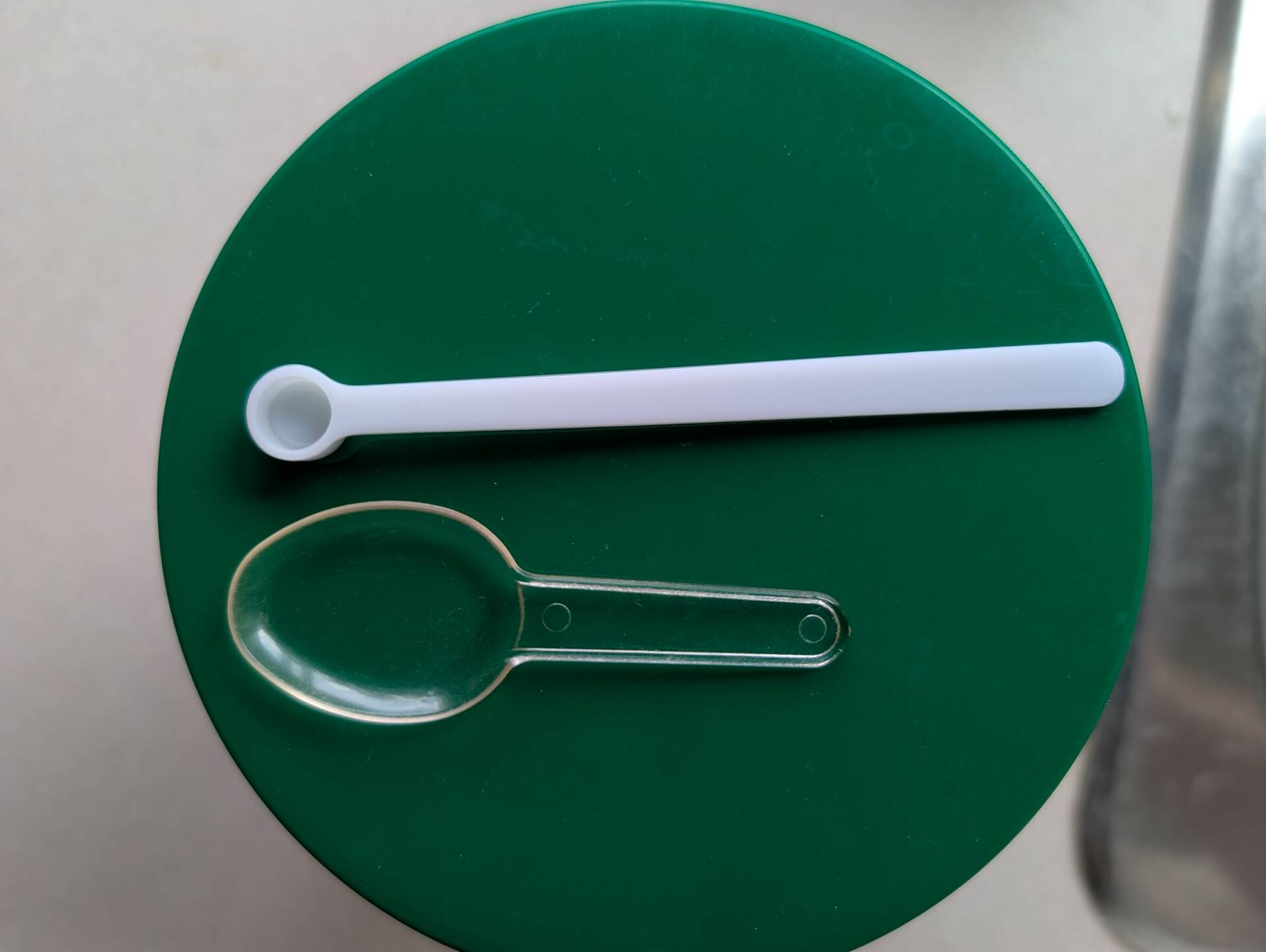 Magic small fish food scoop? - General Chat - Aquarium Co-Op Forum