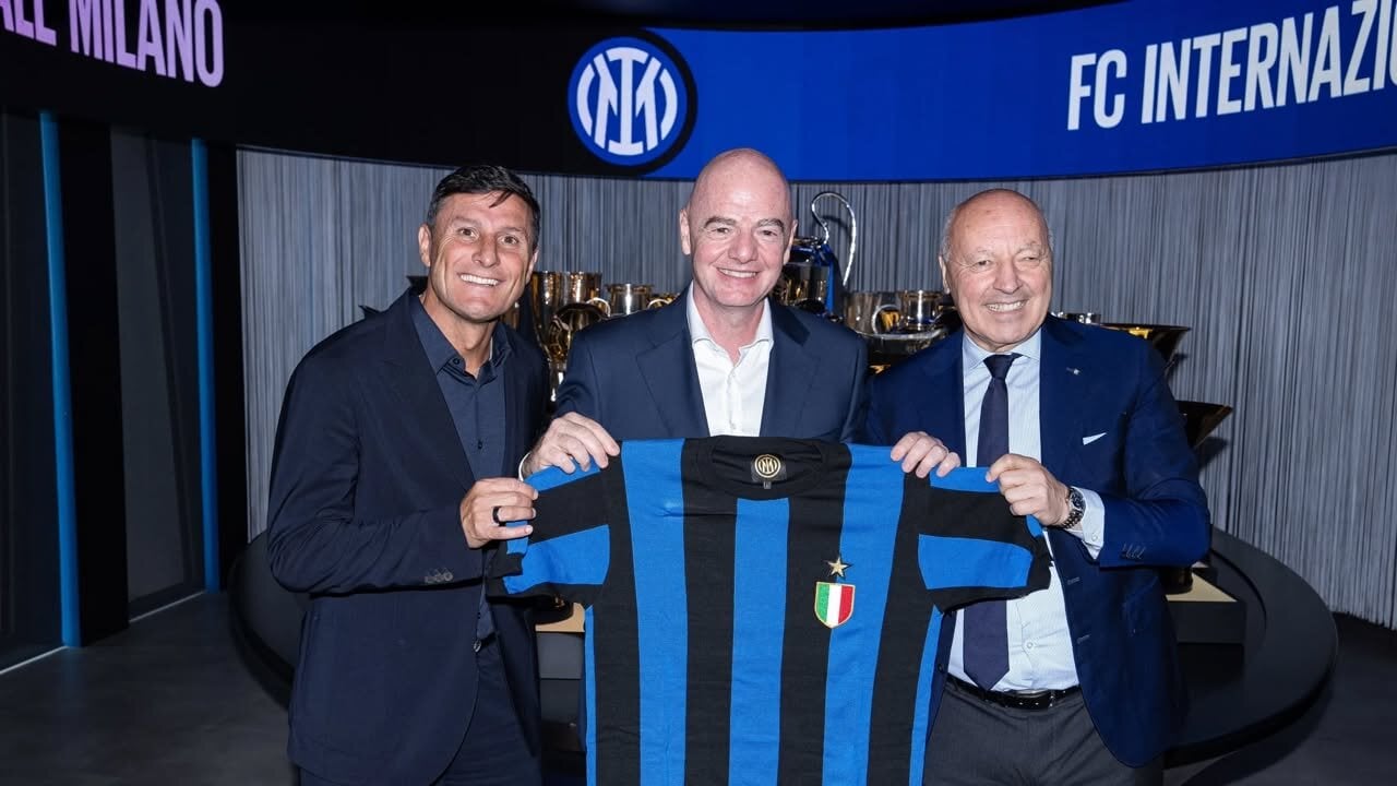 L'Inter a accueilli Gianni Infantino à la Maison - 📰 F.C ...