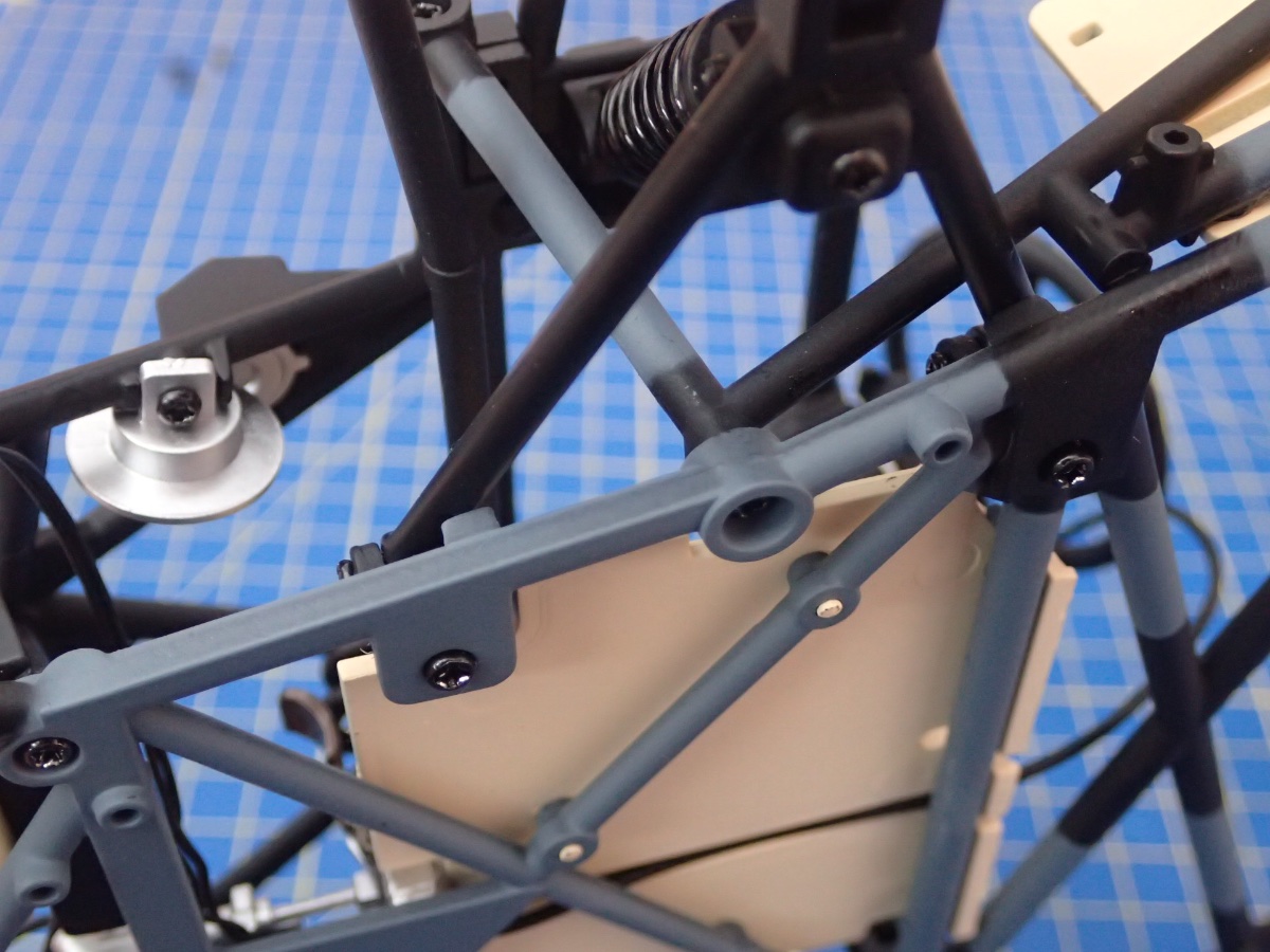 Pack 5 - Stage 31. Left cockpit frame. - Pack 5 Porsche 917KH - Agora ...