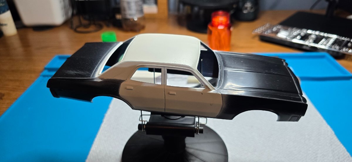 Yodel "LA City Police Car" model kit - Non-Agora models - Agora Models ...