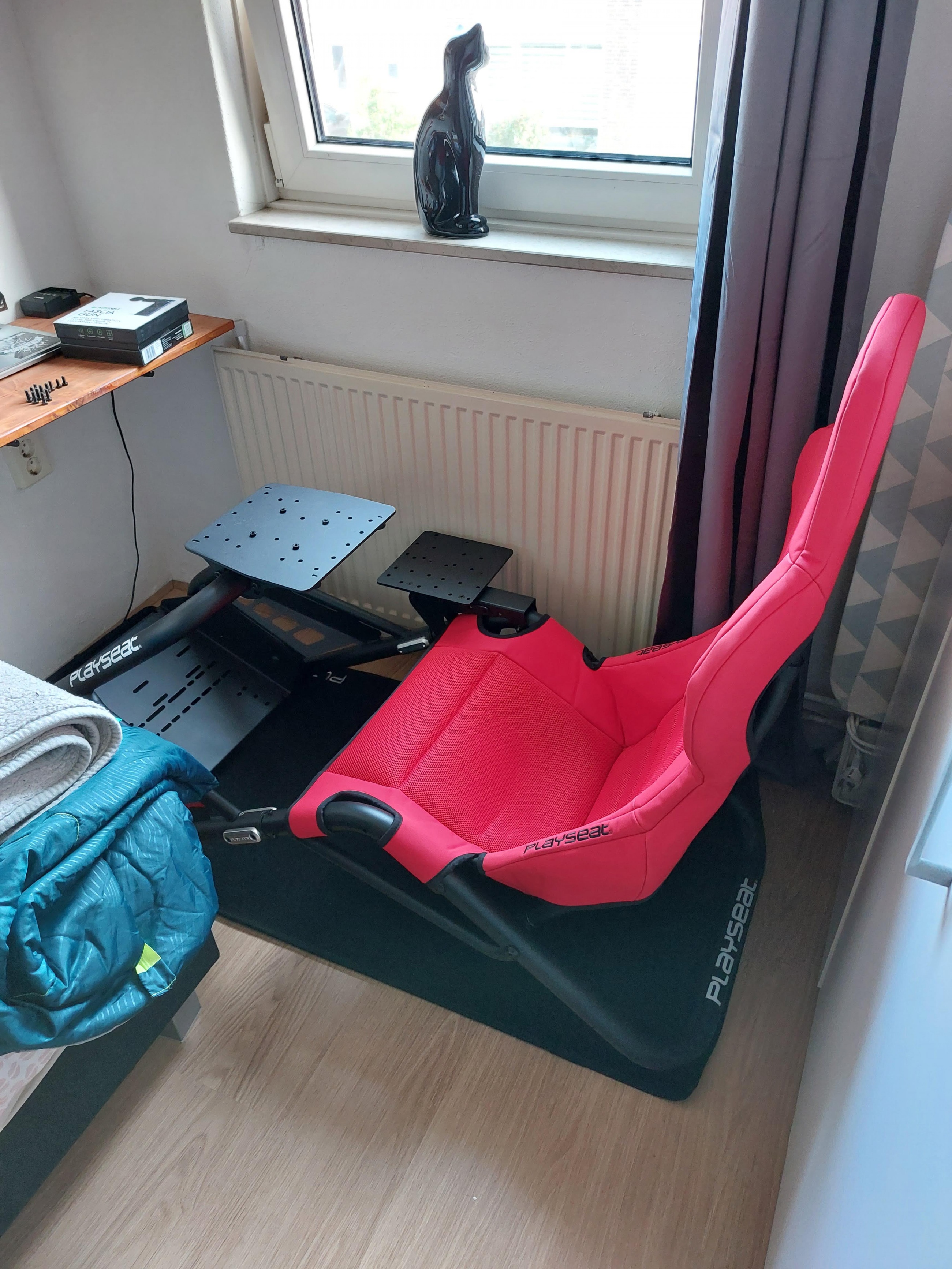 For Sale - Playseat Trophy RED (The Netherlands) - Marketplace ...