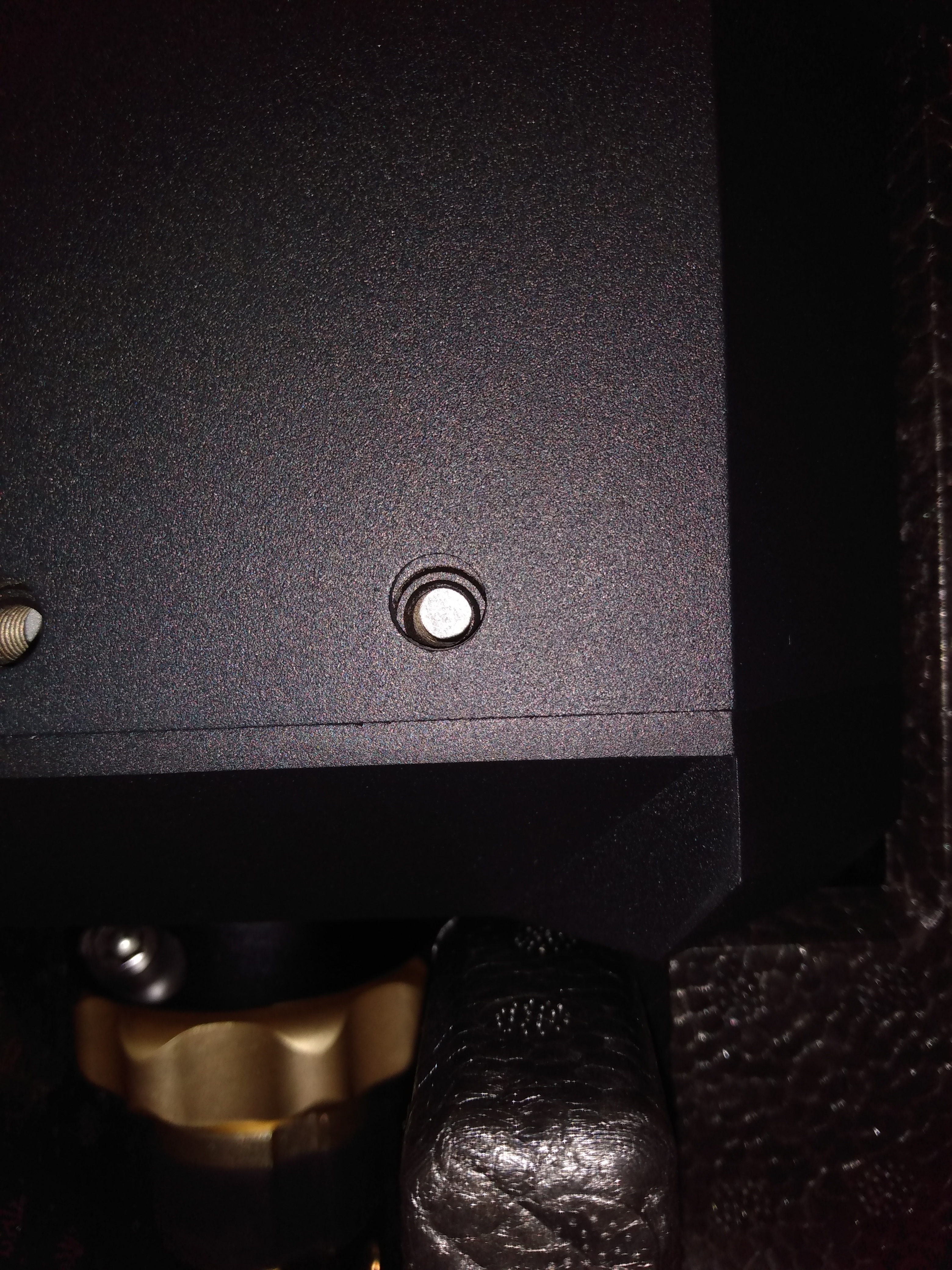 Bottom mounting hole threads do no line up - Wheel Bases (and Racing ...
