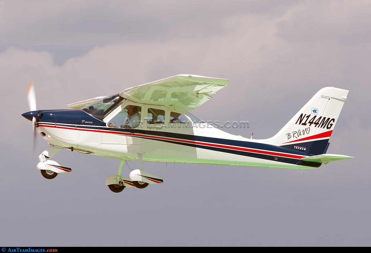 Tecnam Bravo P2004 - Civilian Fixed-Wing Light Aircraft 1946 and later ...