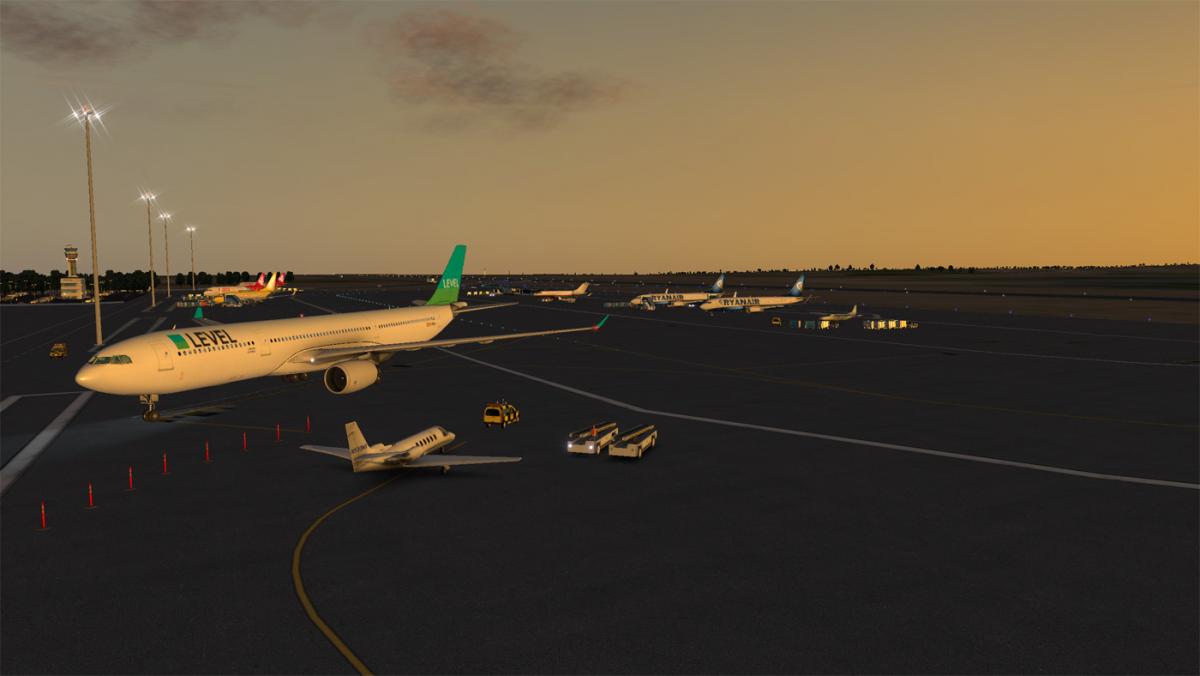 Level A330-300 RWDesigns - Aircraft Skins - Liveries - X-Plane.Org Forum