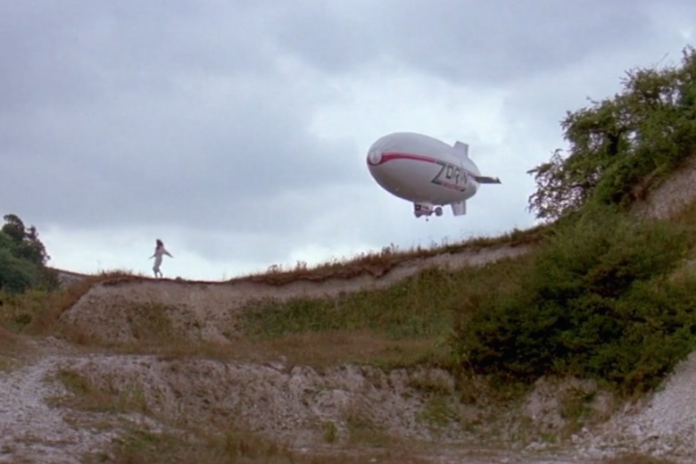 James Bond Zorin Industries Skyship 600 livery - Aircraft Skins ...