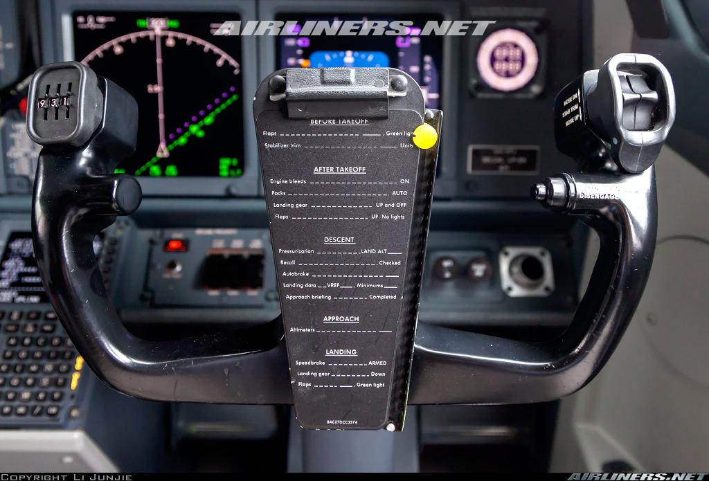 Checklist on control yoke needs update - ZIBO B738-800 modified - X ...