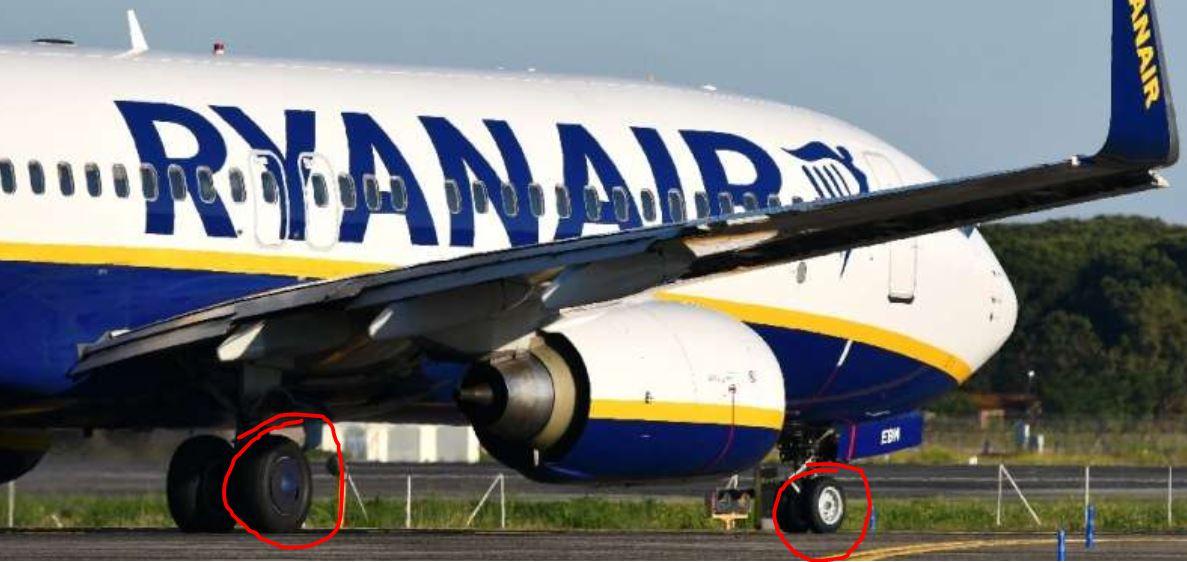 Color of Ryanair wheels - ZIBO B738-800 modified - X-Plane.Org Forum