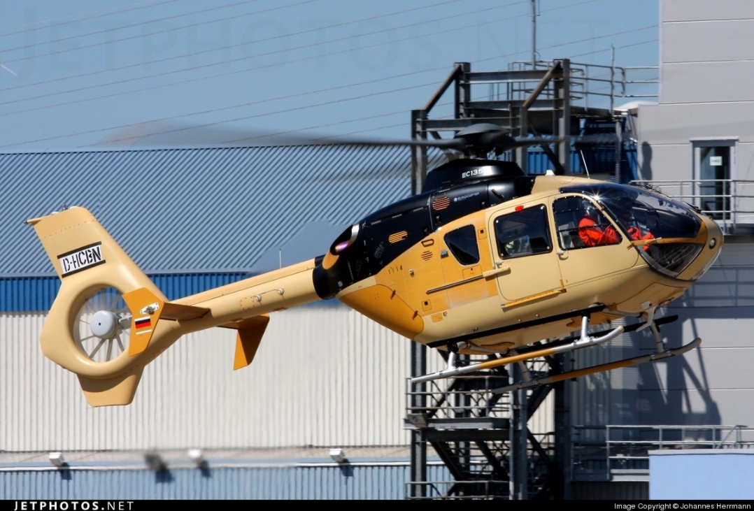 Eurocopter EC135 factory paint - Aircraft Skins - Liveries - X-Plane ...