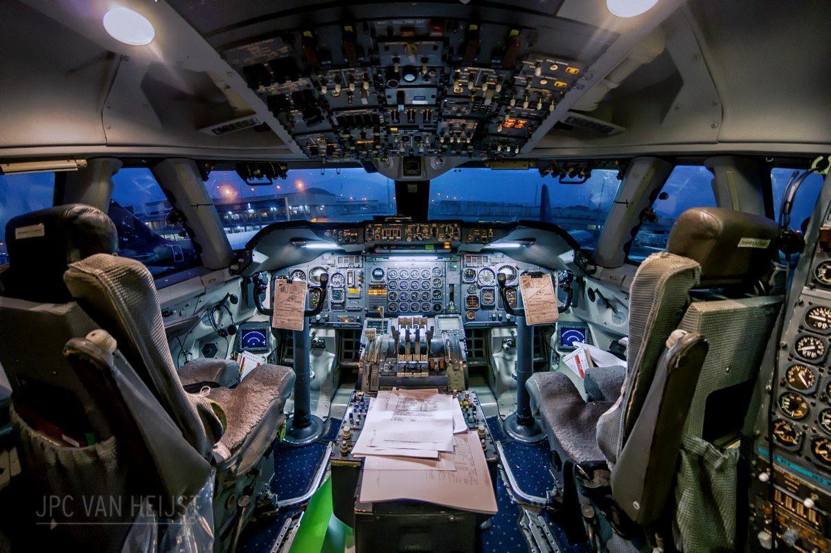 Cockpit dome light - 747-200 Classic - X-Plane.Org Forum