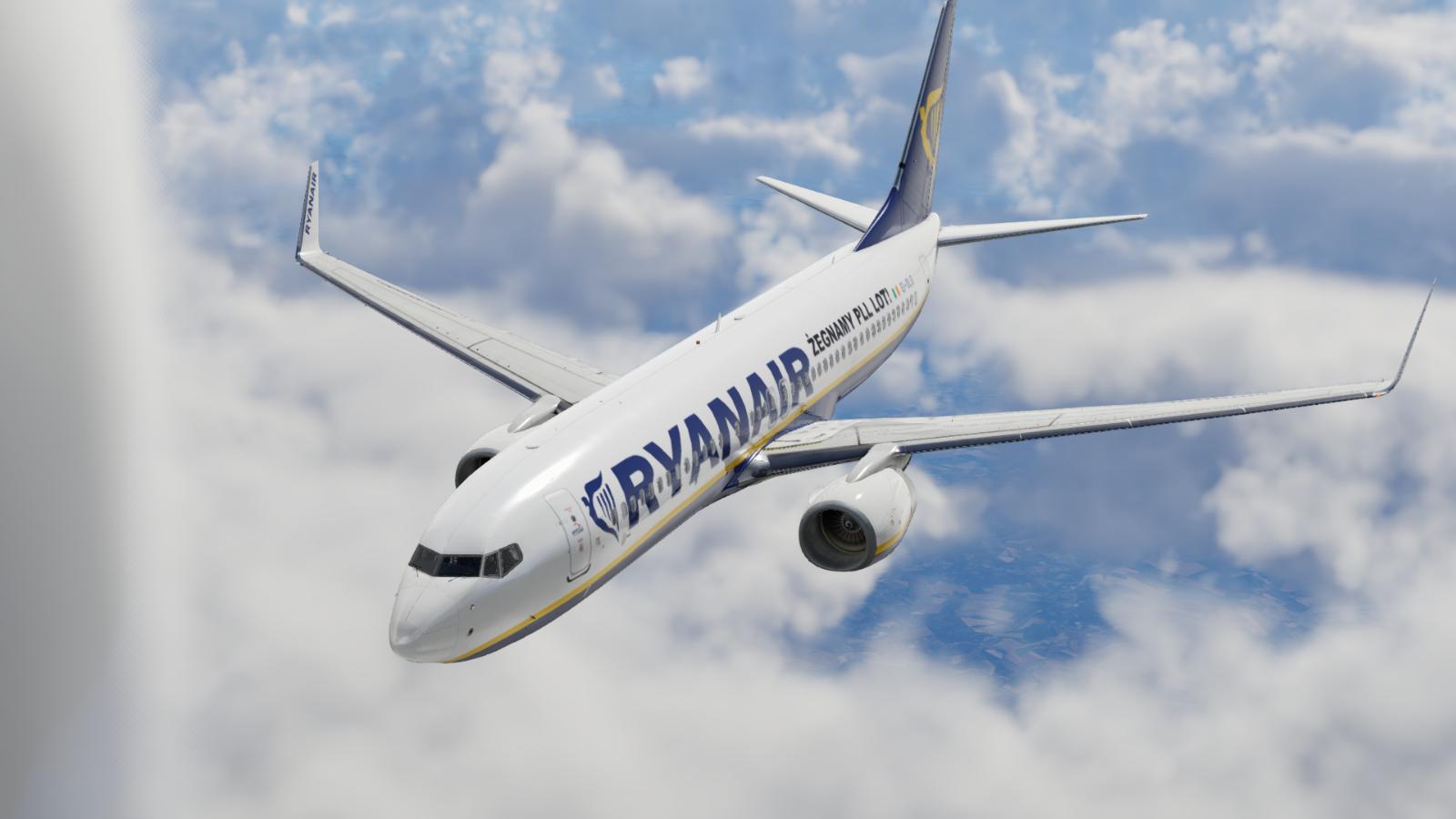 Pisa to Brussels with Ryanair - Graphics have potential with clouds ...