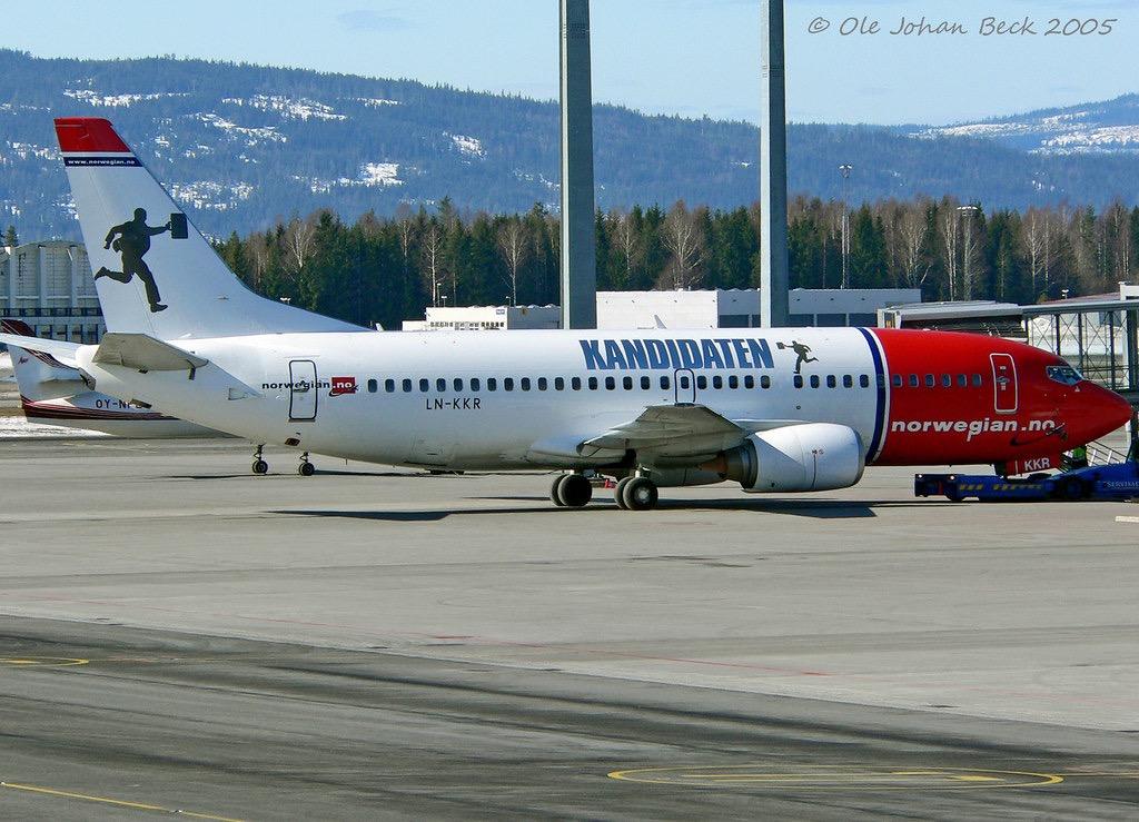 Norwegian Air Shuttle ''Kandidaten'' Boeing 737-300 IXEG - Aircraft ...