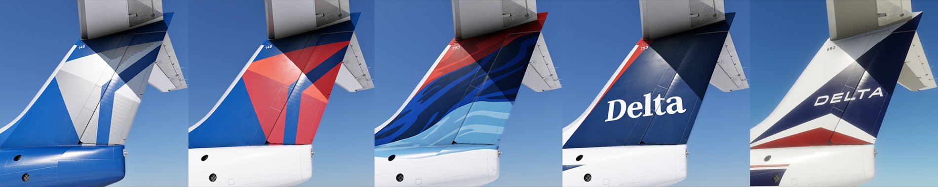 Comair Delta Connection (Colors in Motion) - BAe 146-200 - Bae 146 - X ...