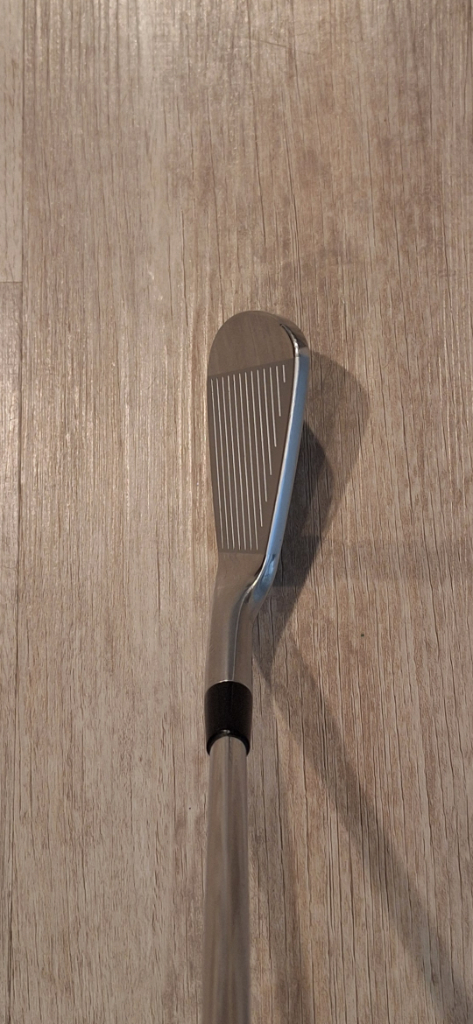 Bridgestone Tour B X-CB Forged, 4-PW. Nippon Modus 105 S. (will ...